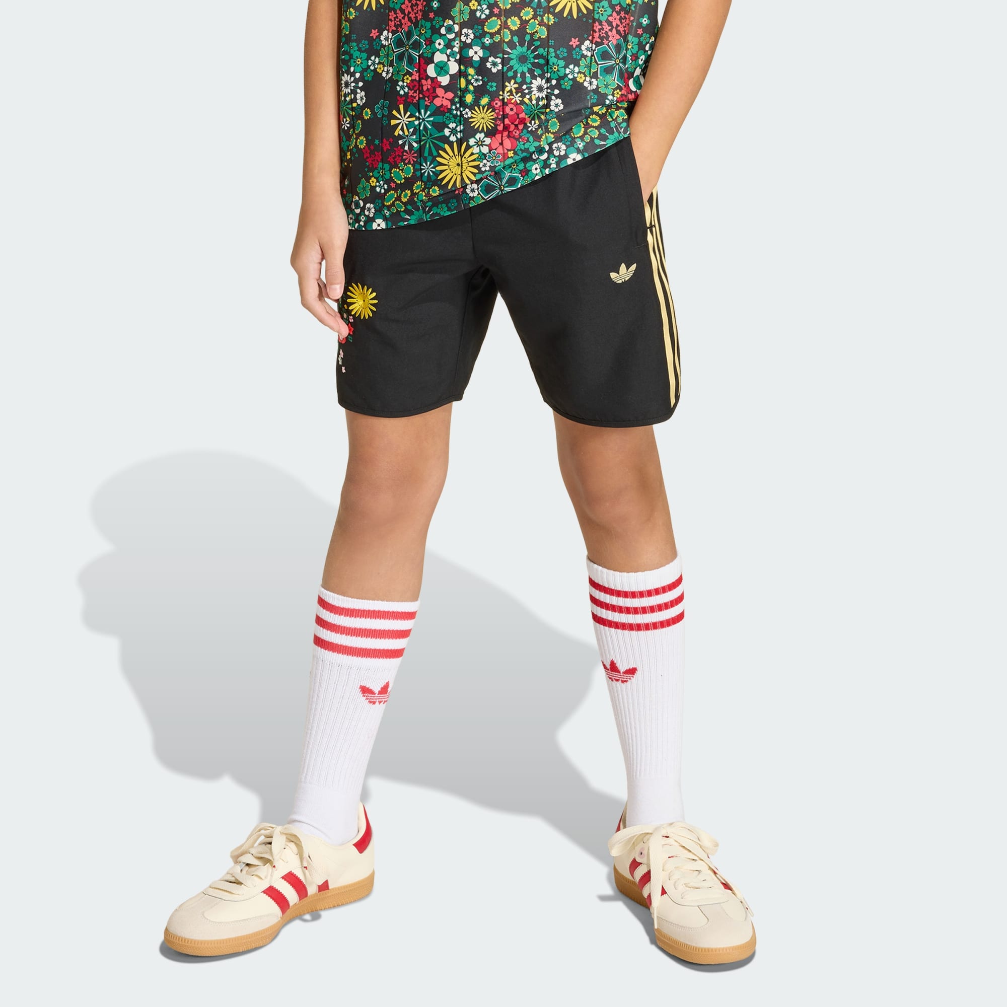 adidas Originals x Liberty London REGULAR SHORTS - Black | Free ...