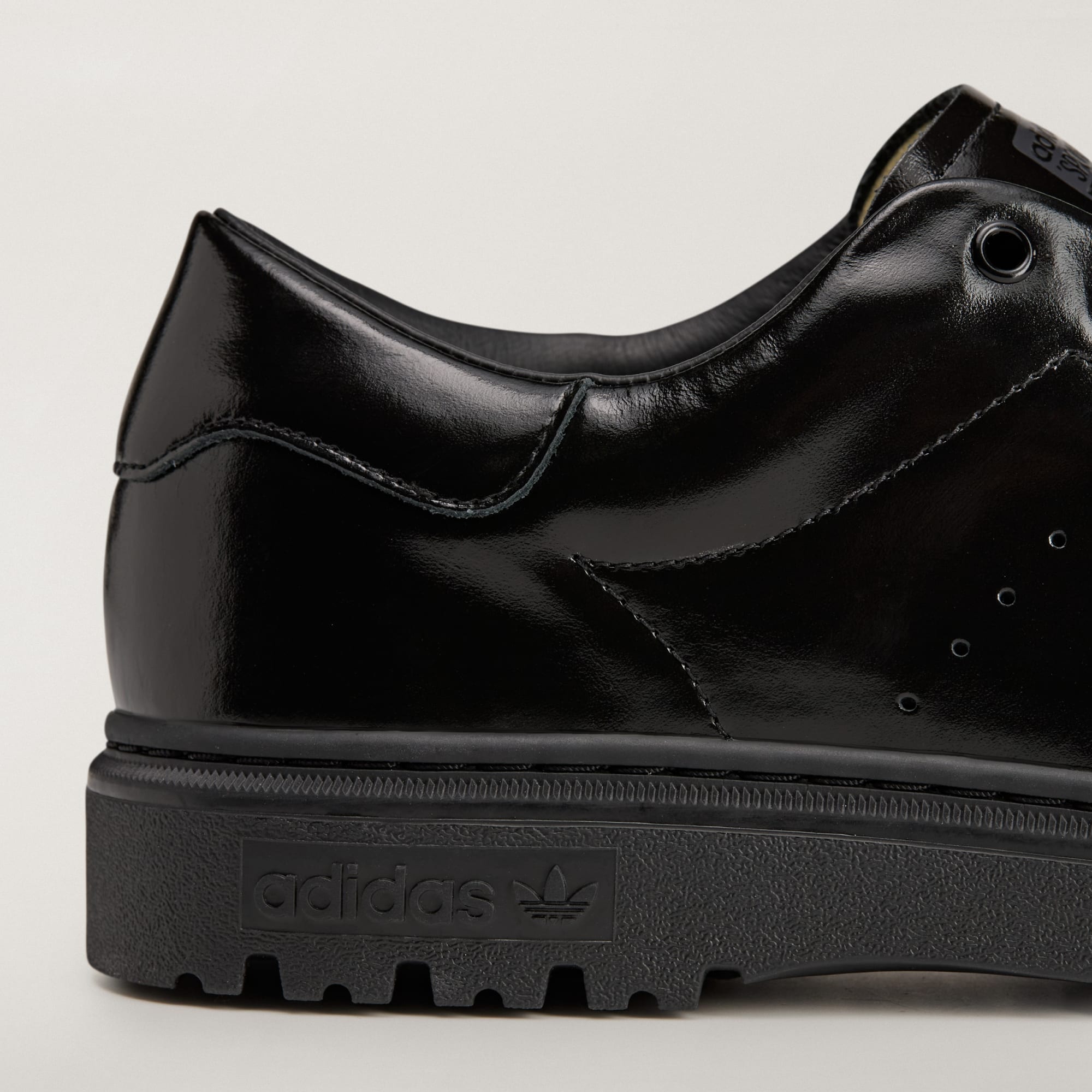 adidas Stan Smith Freizeit Spongebob Shoes - Black | Free Shipping with ...