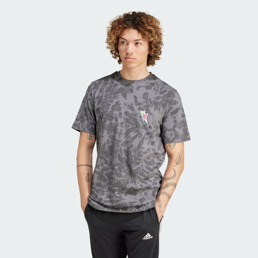 adidas Summer Fun Sneaker Graphic T-Shirt - Black | adidas UK