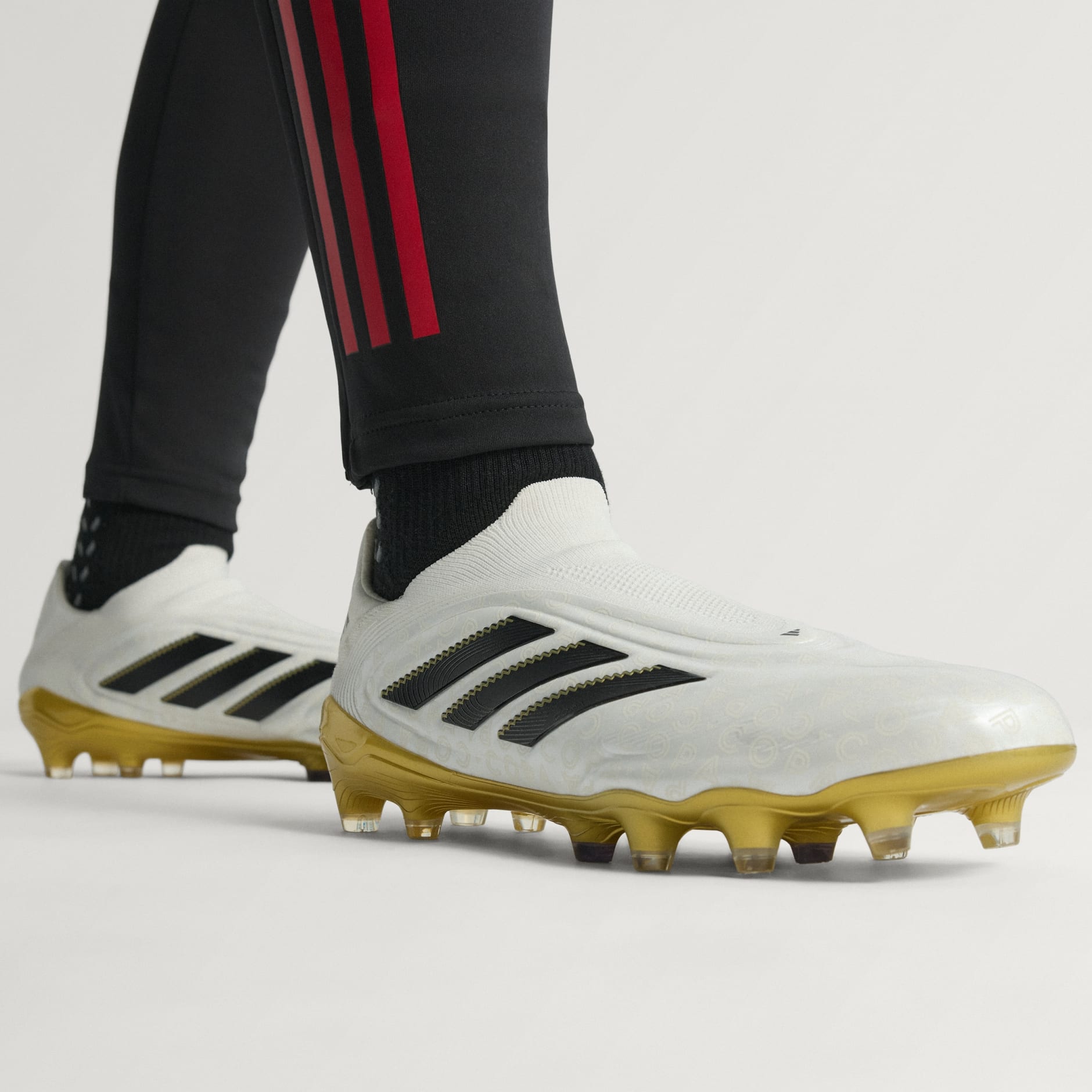 Shoes - Copa Pure 3 Elite Laceless Firm Ground Boots - White | adidas ...