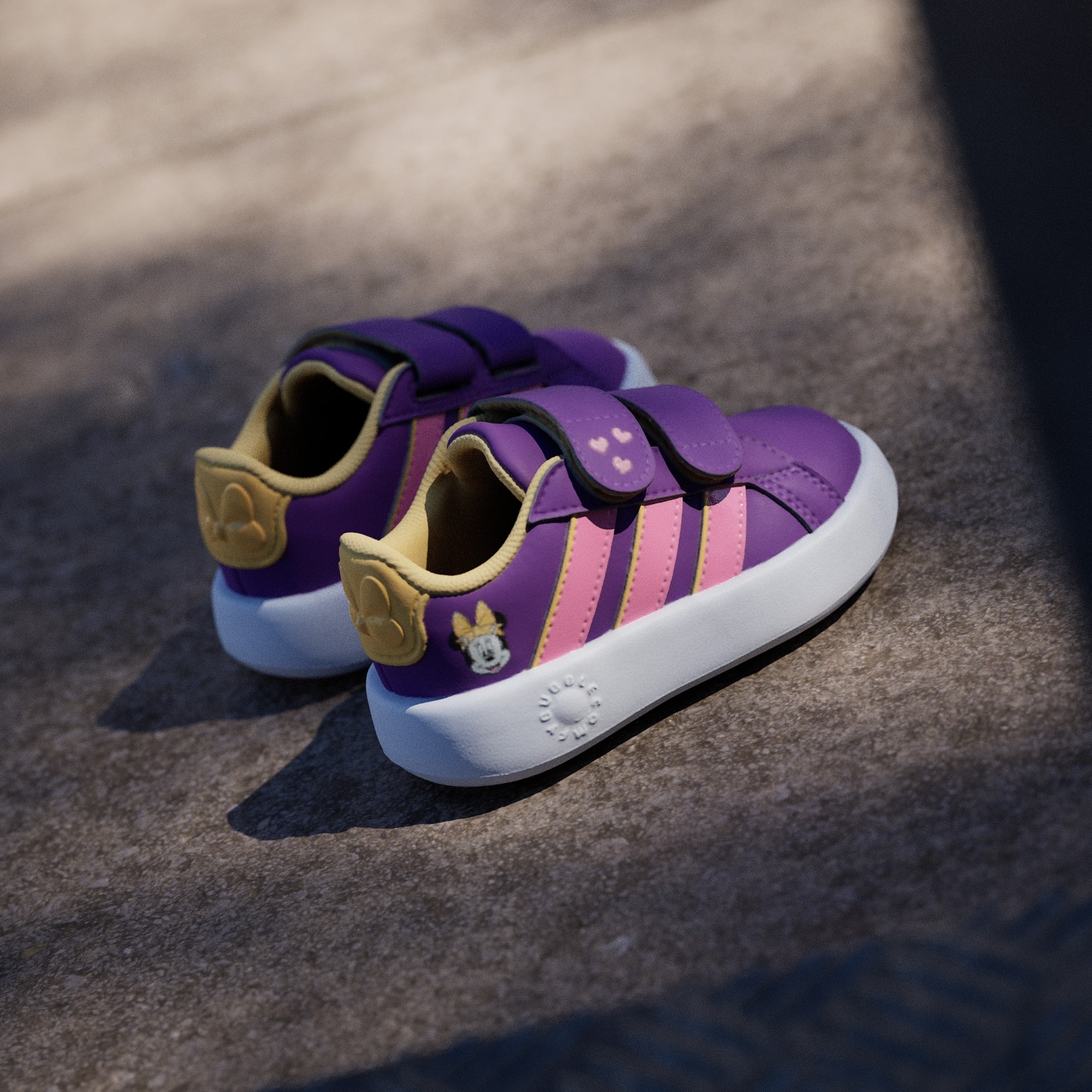 adidas Chaussure adidas Disney Minnie Mouse Grand Court Enfants - Violet