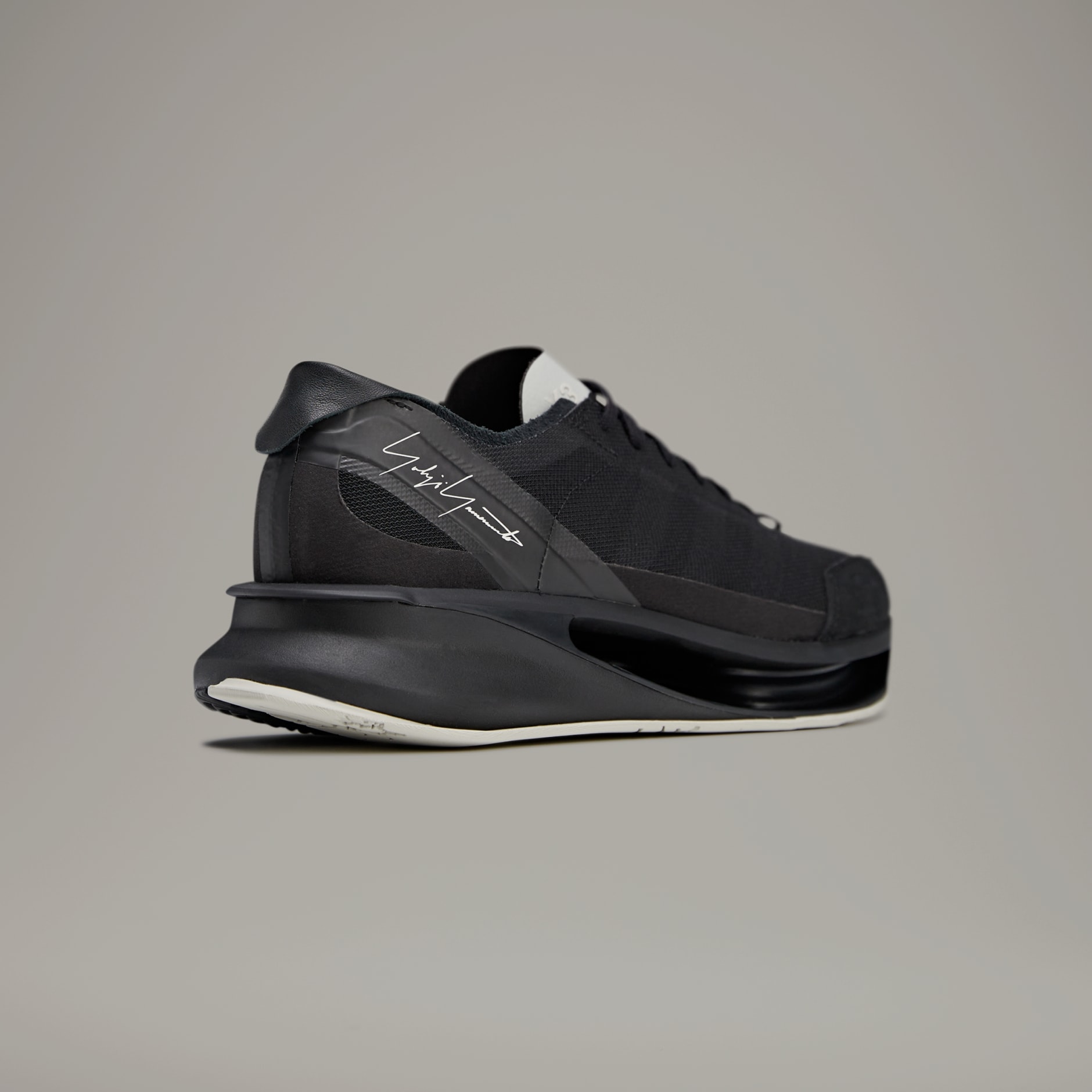 Shoes - Y-3 S-Gendo Run - Black | adidas South Africa