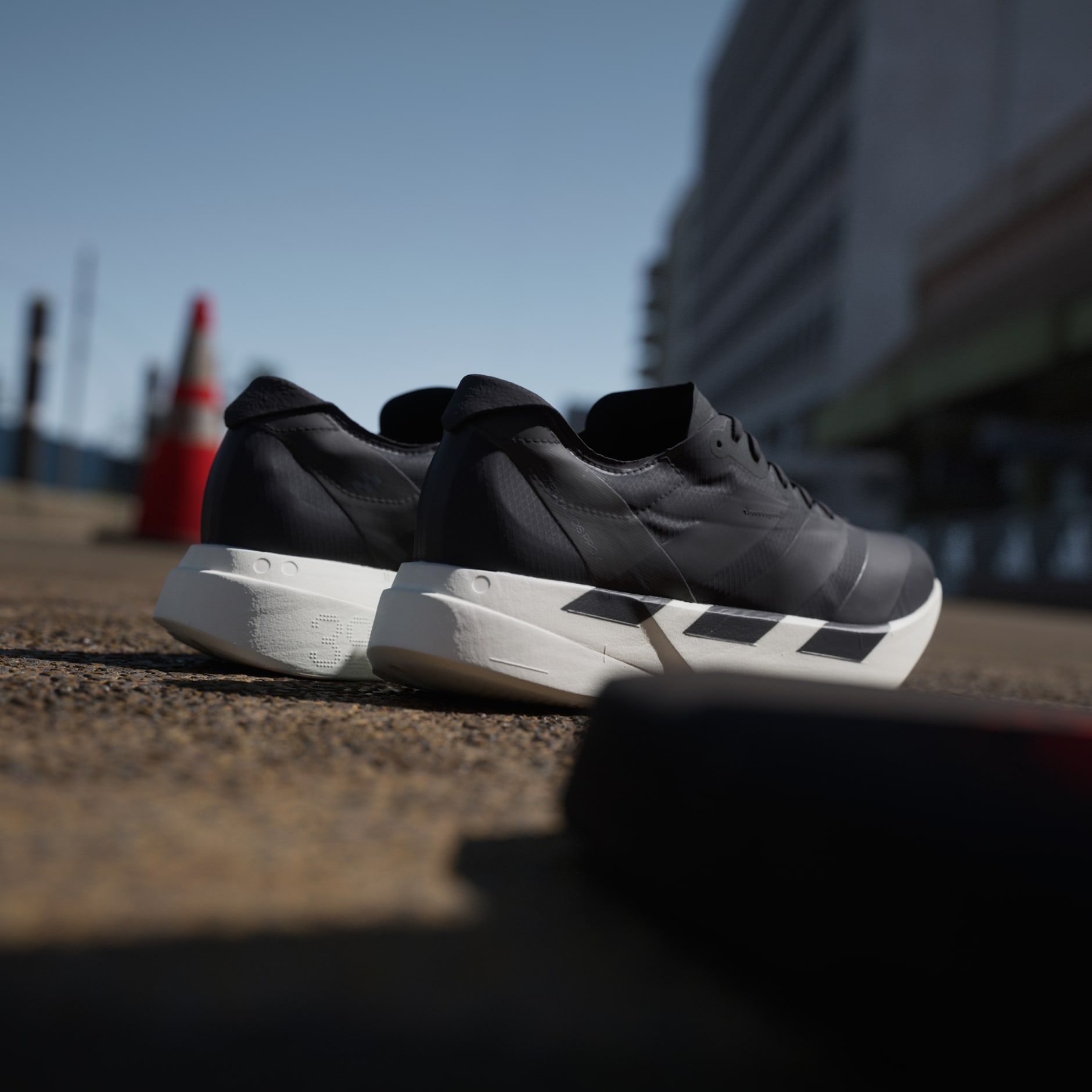 Adizero Adios Pro 4 跑鞋 - 黑色 | adidas香港官方網上商店