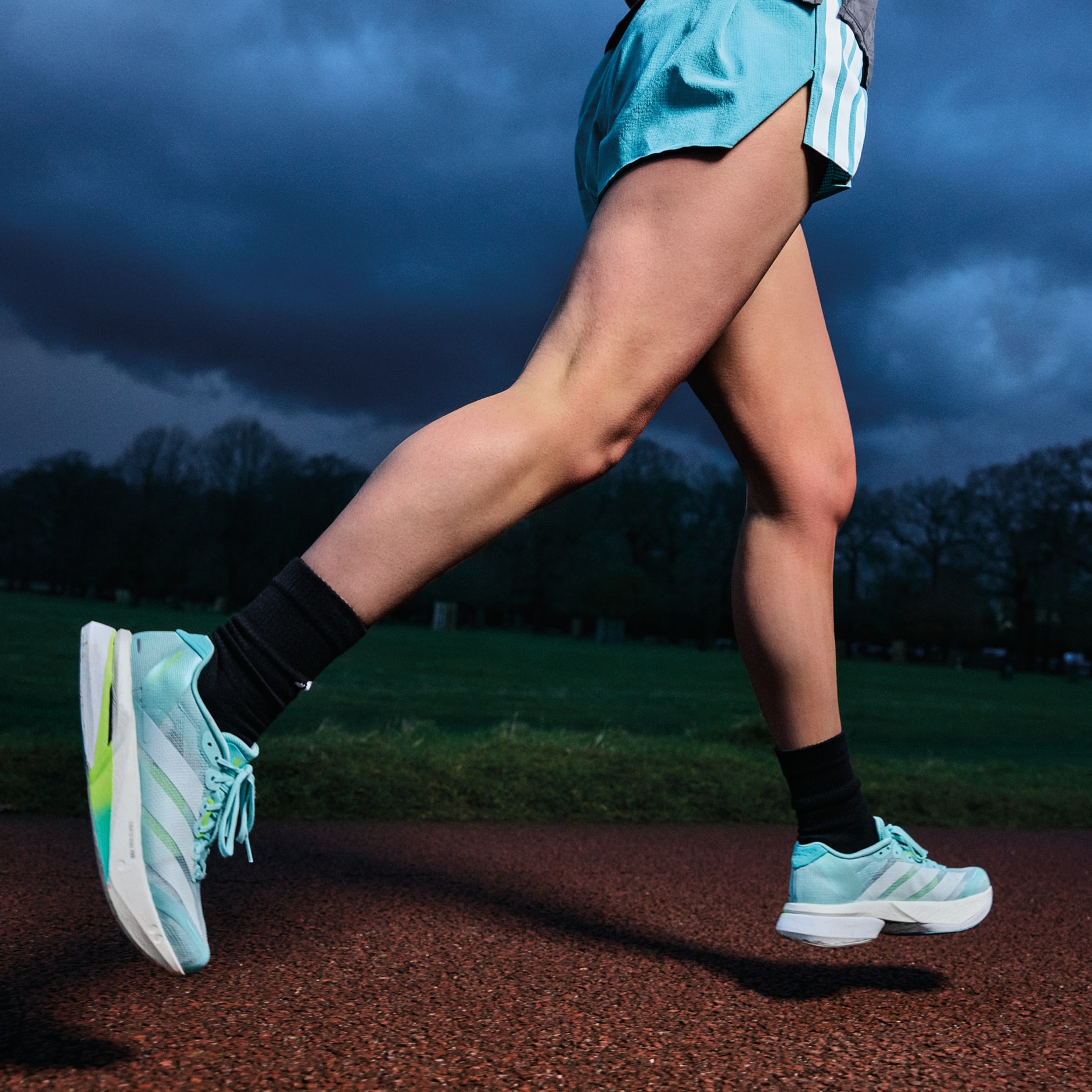 Tenis Adizero Boston 13