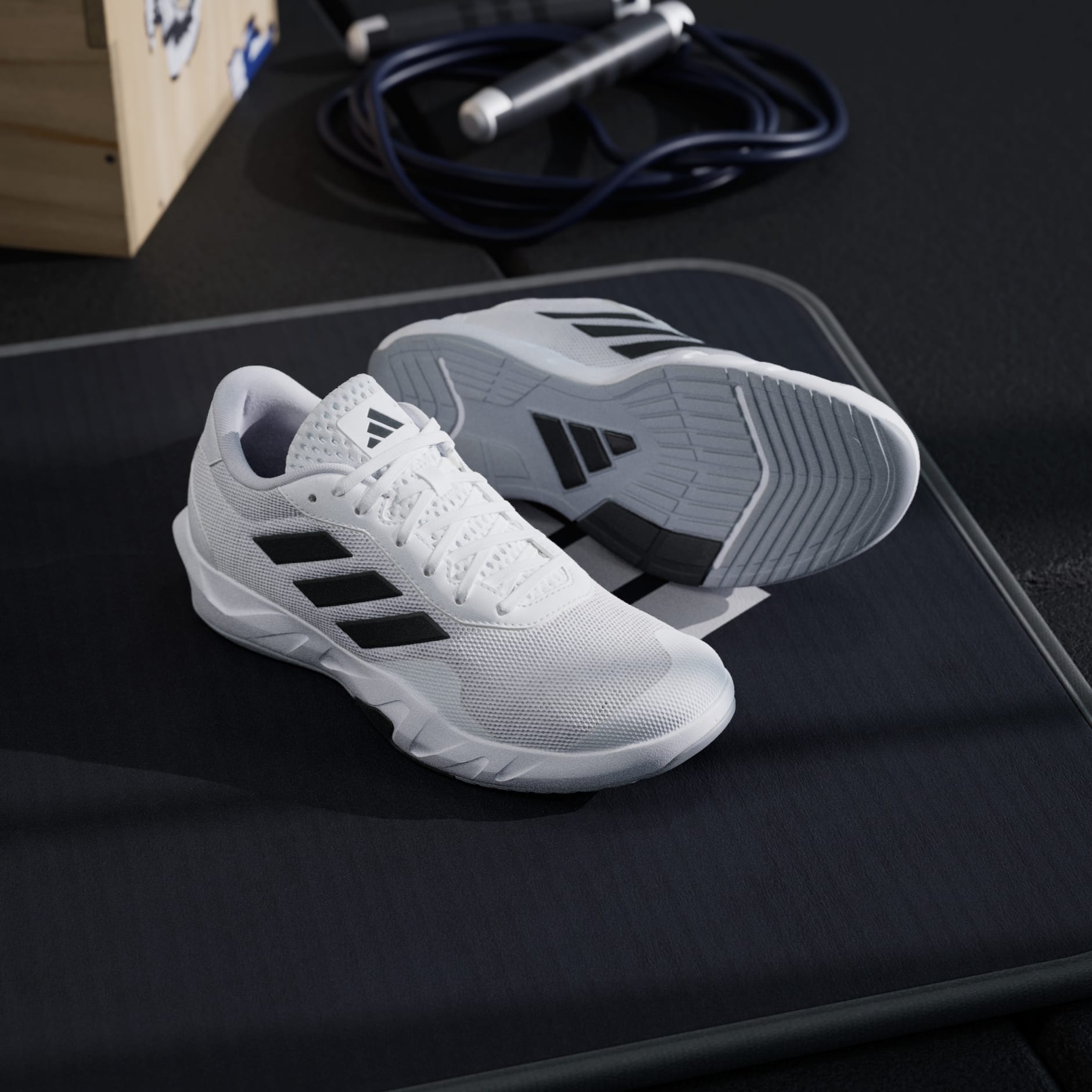 Men's Shoes - Amplimove Trainer Shoes - White | adidas Egypt