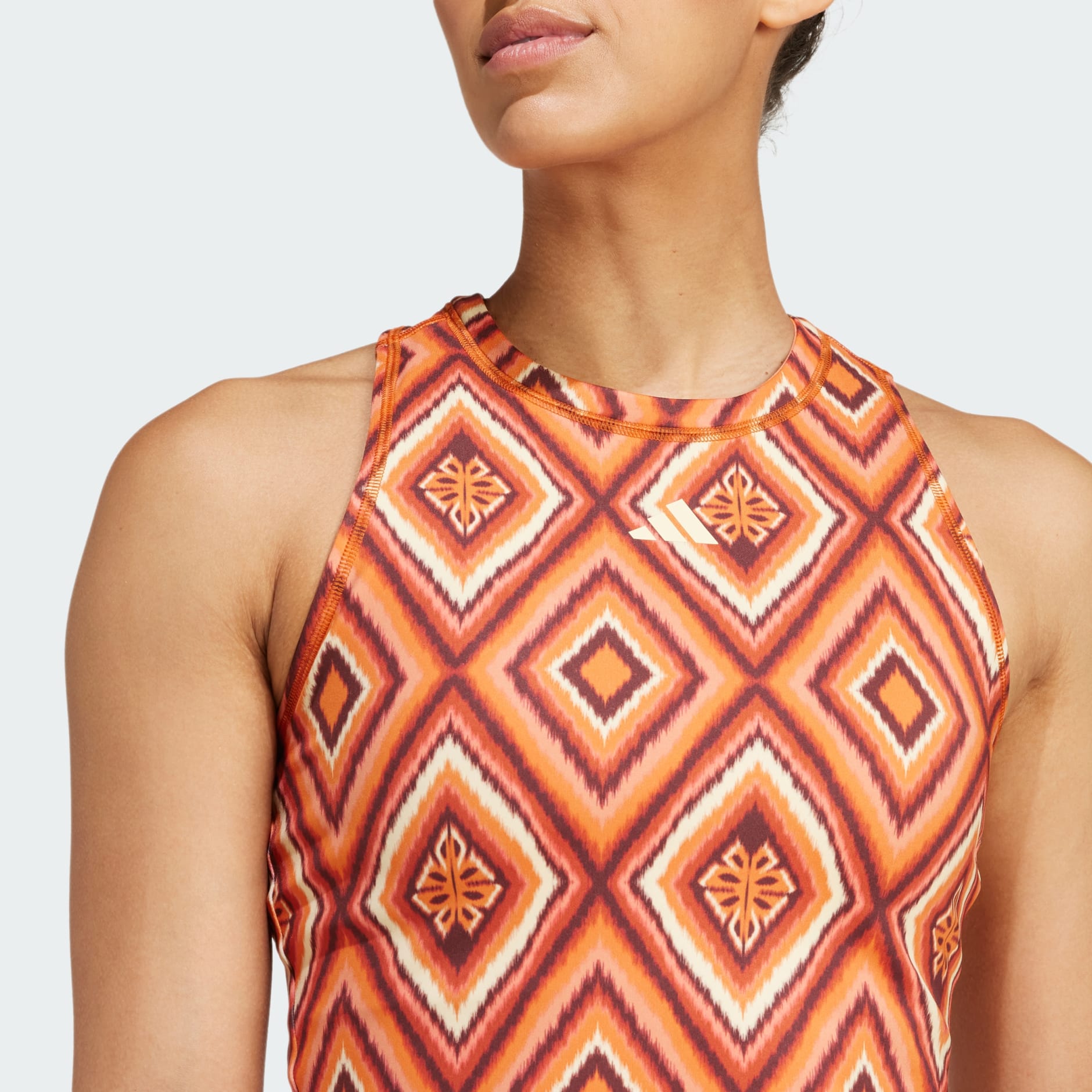 Esqueleto adidas x FARM Rio Training