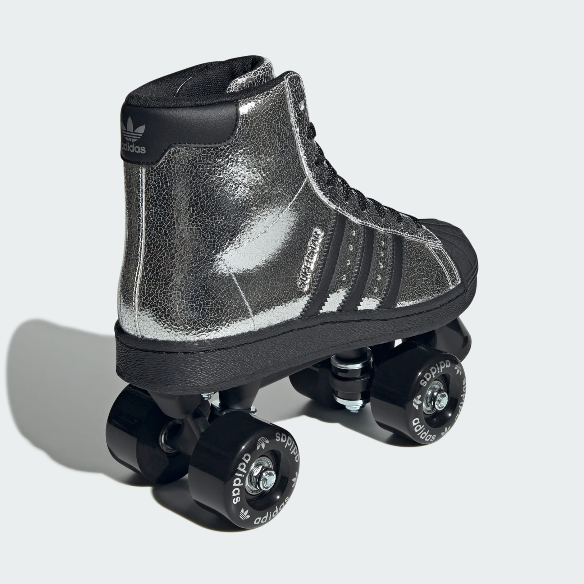 Superstar 82 Roller Skates - Silver | adidas Hong Kong
