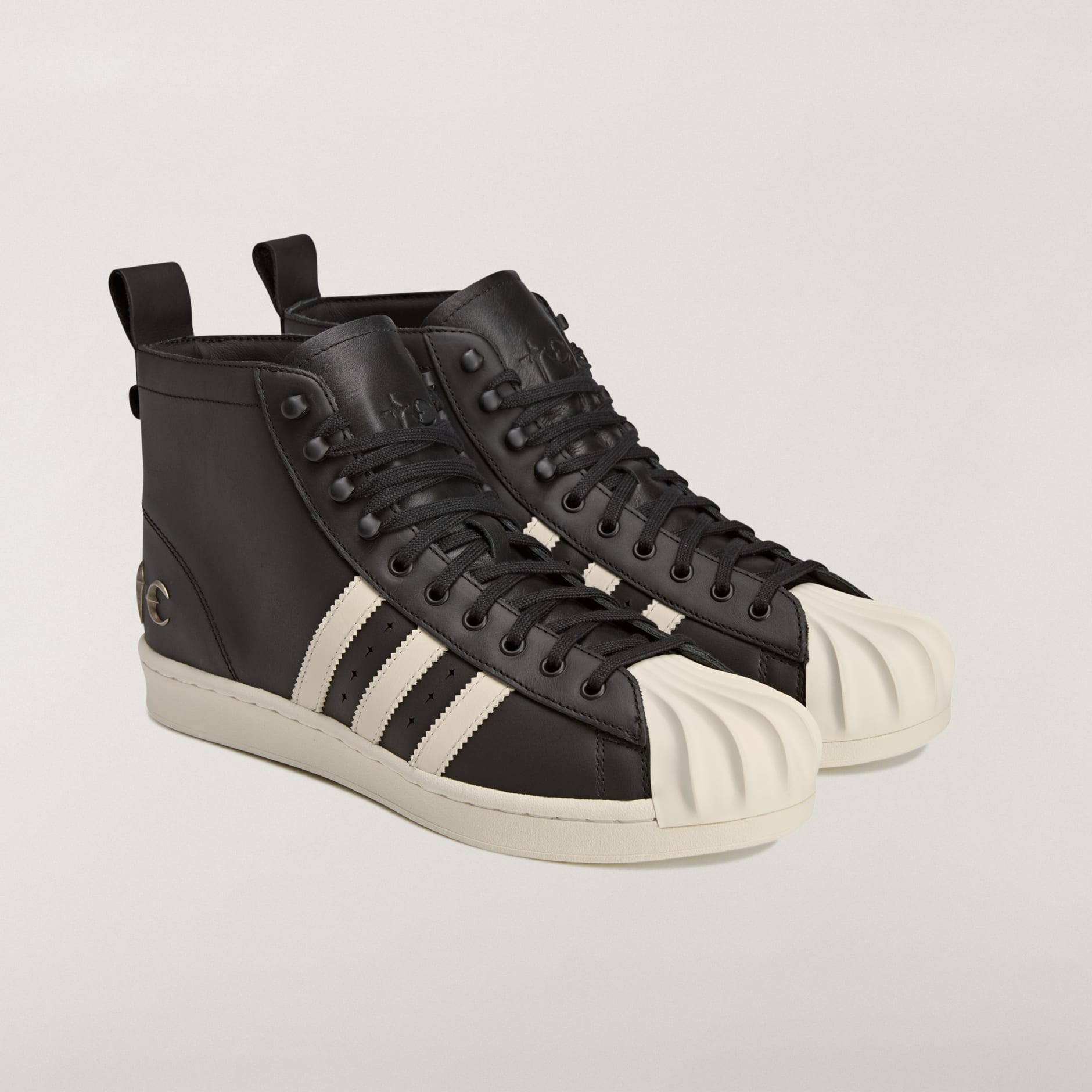 SUPERSTAR BOOT LUXE TC - Black | adidas Hong Kong