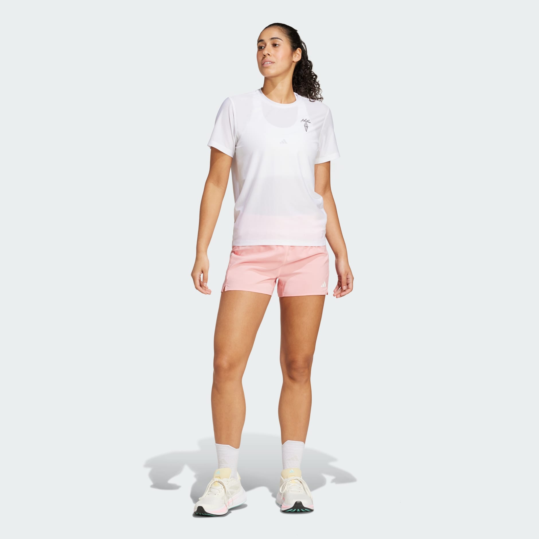 adidas מכנסים קצרים Own the Run - ורוד | adidas IL