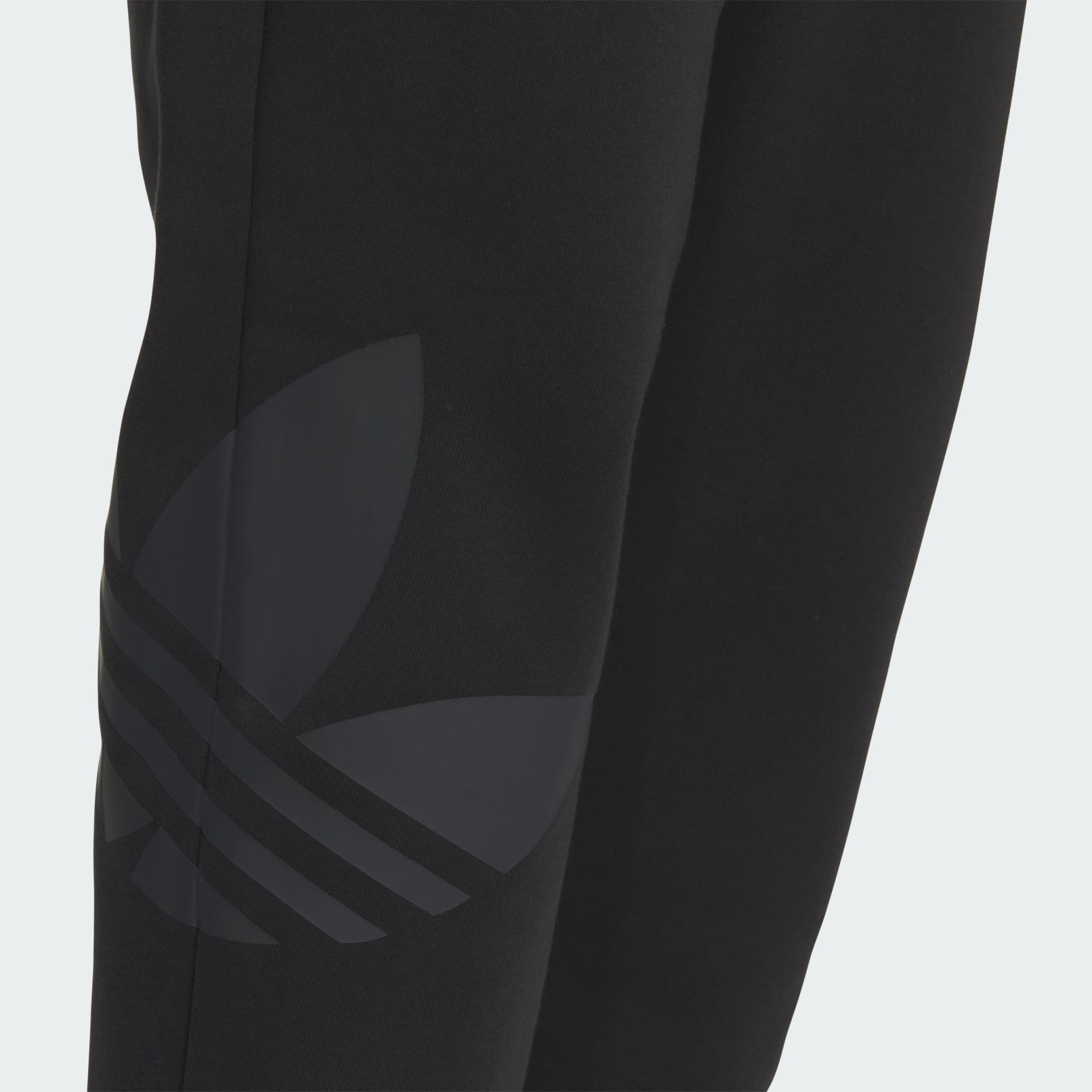 Chillax Logo Sweat Pants (Gender Neutral) - Black | adidas Hong Kong