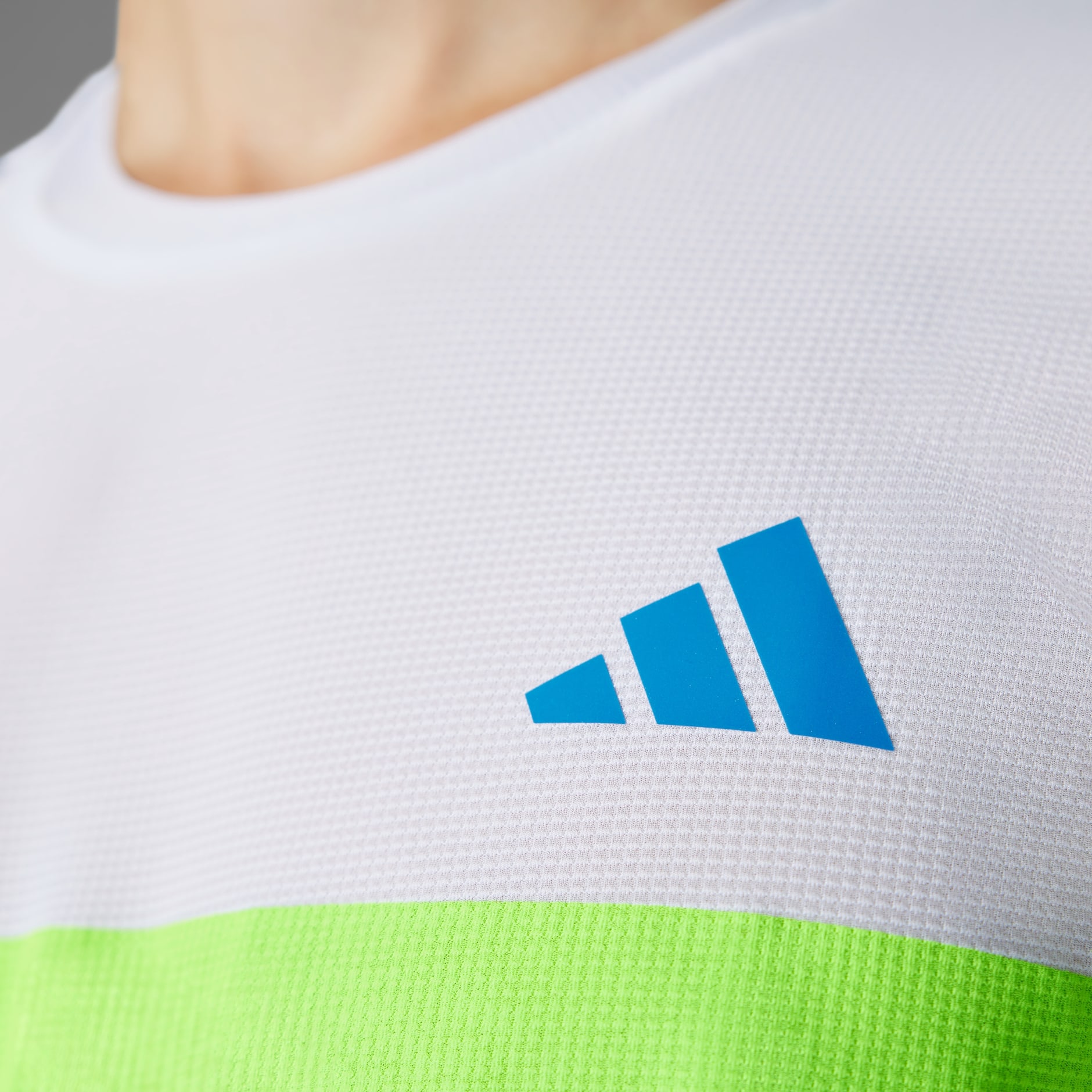 Clothing - Adizero Retro Running Tee - White | adidas South Africa