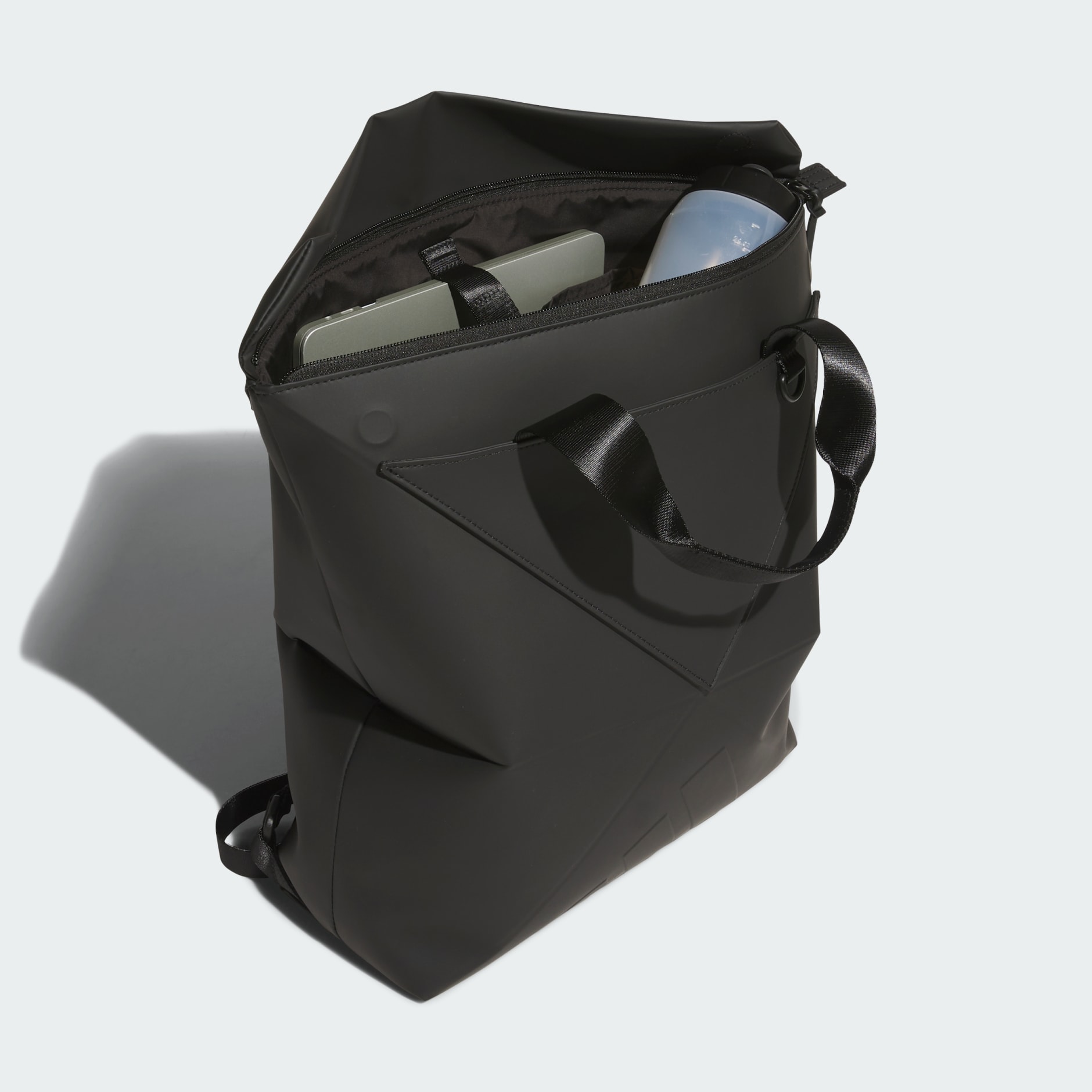 FLIP BACKPACK | adidas香港官方網上商店