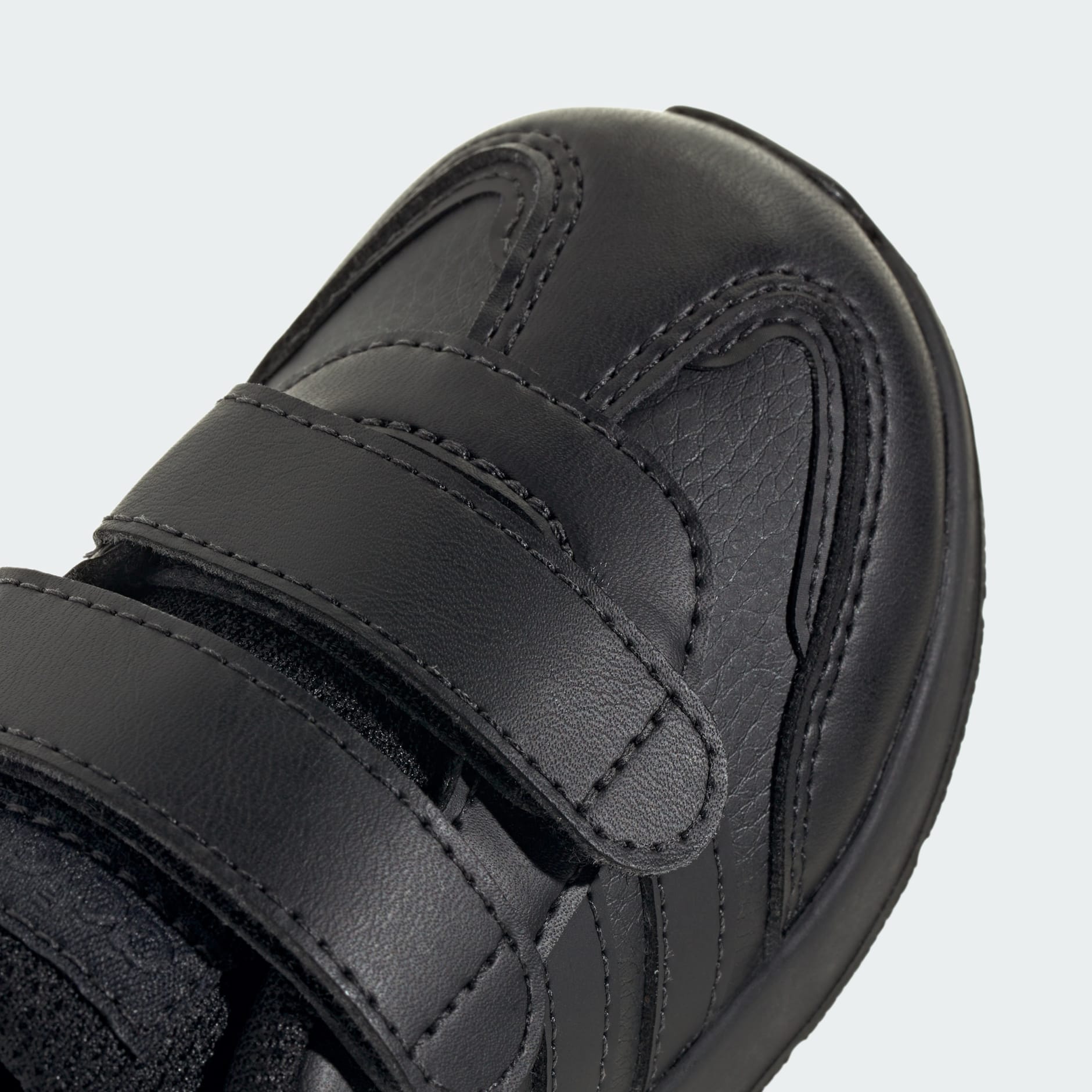 adidas Tensaur Switch Shoes Kids - Black | adidas UAE