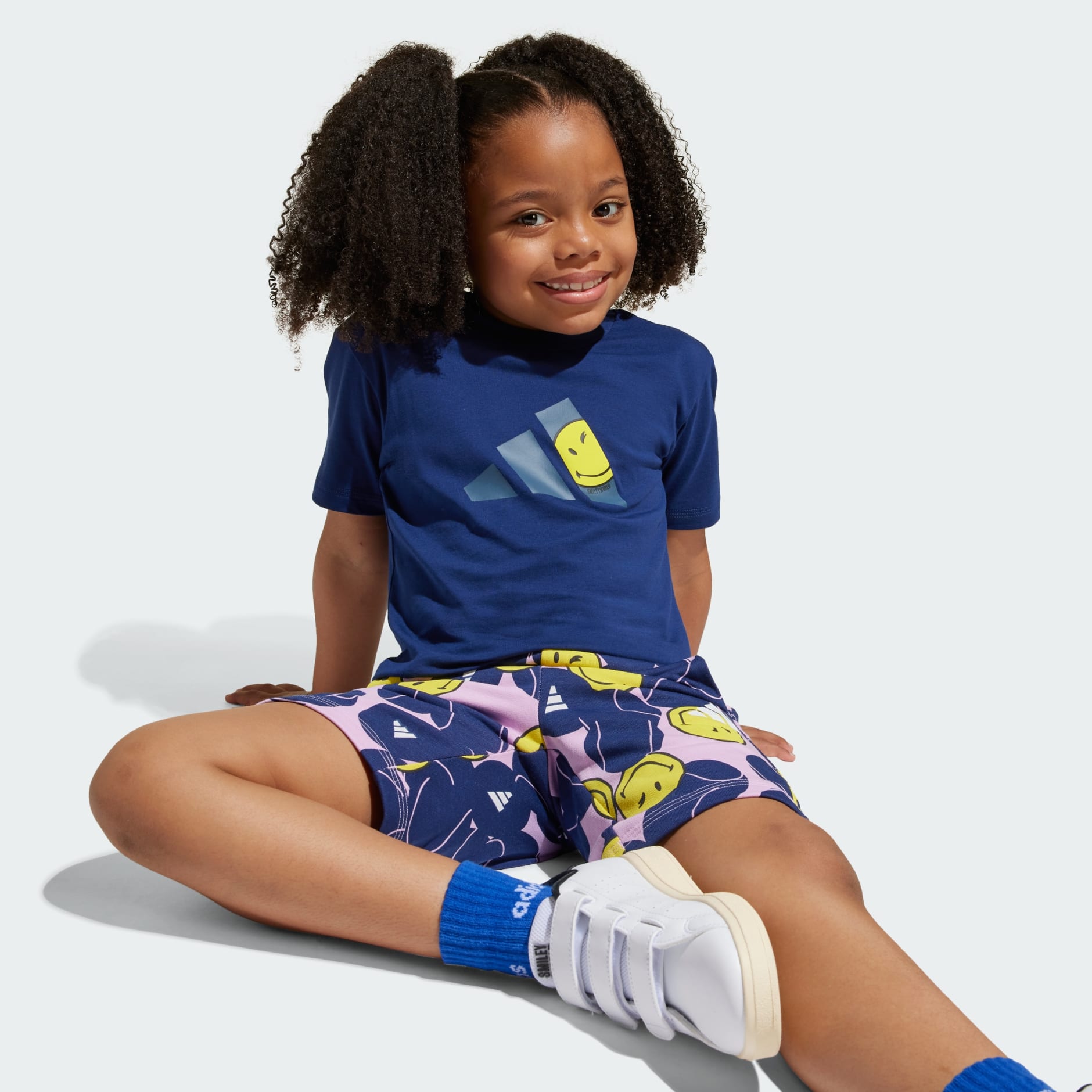 Clothing - Adidas X Smileyworld Summerset - Blue | adidas Israel