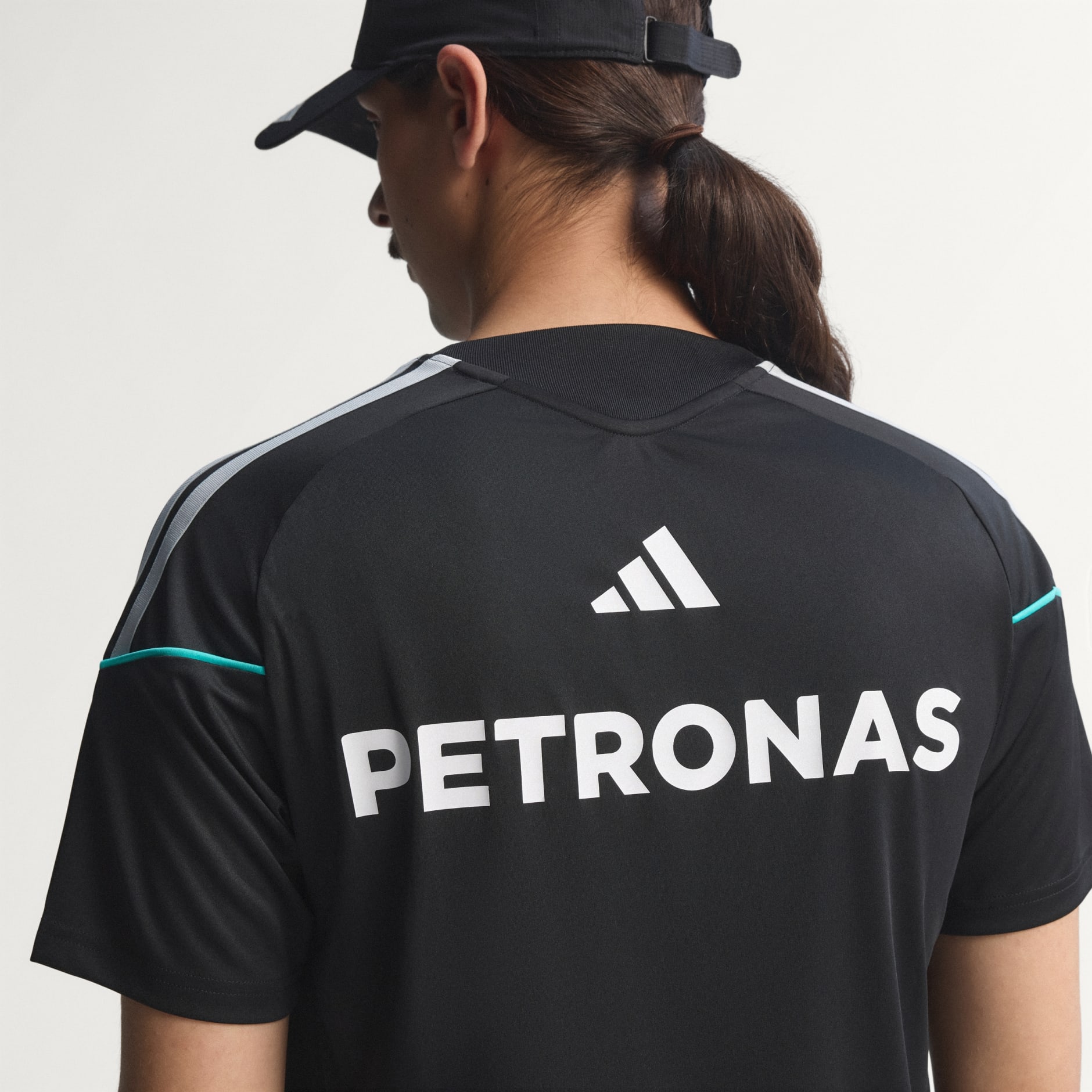 Clothing - MERCEDES - AMG PETRONAS FORMULA 1 TEAM MECHANICS JERSEY ...