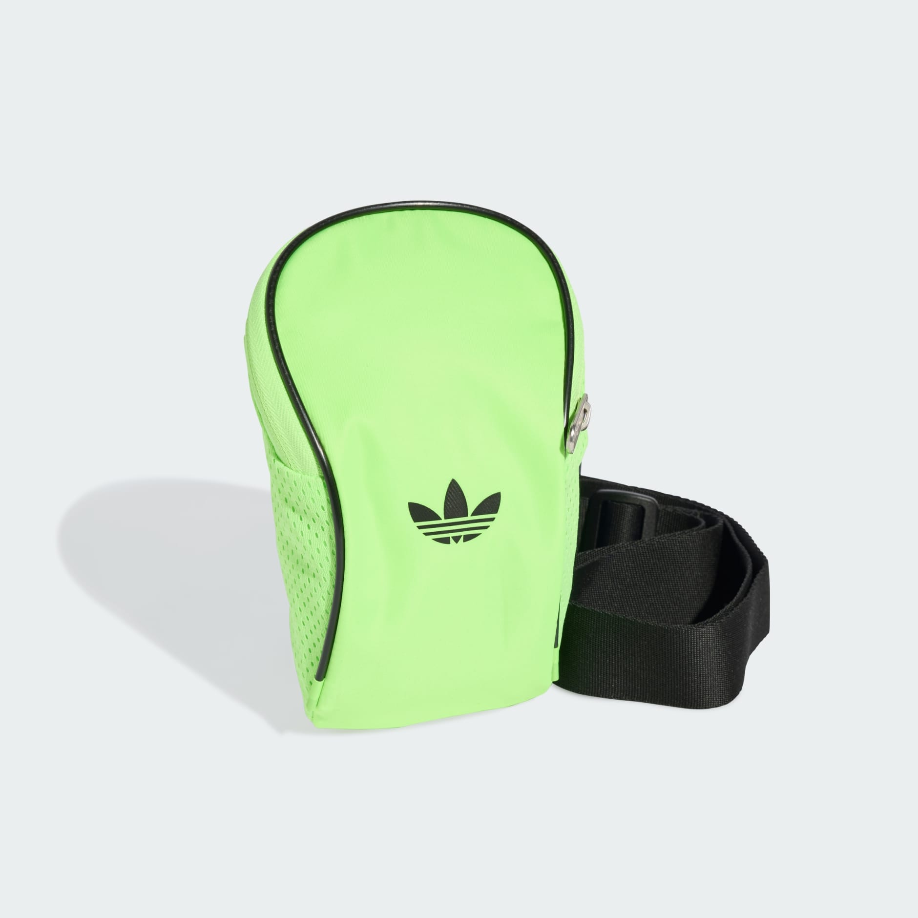 Accessories - Adicolor Small Item Bag - Green | adidas Qatar