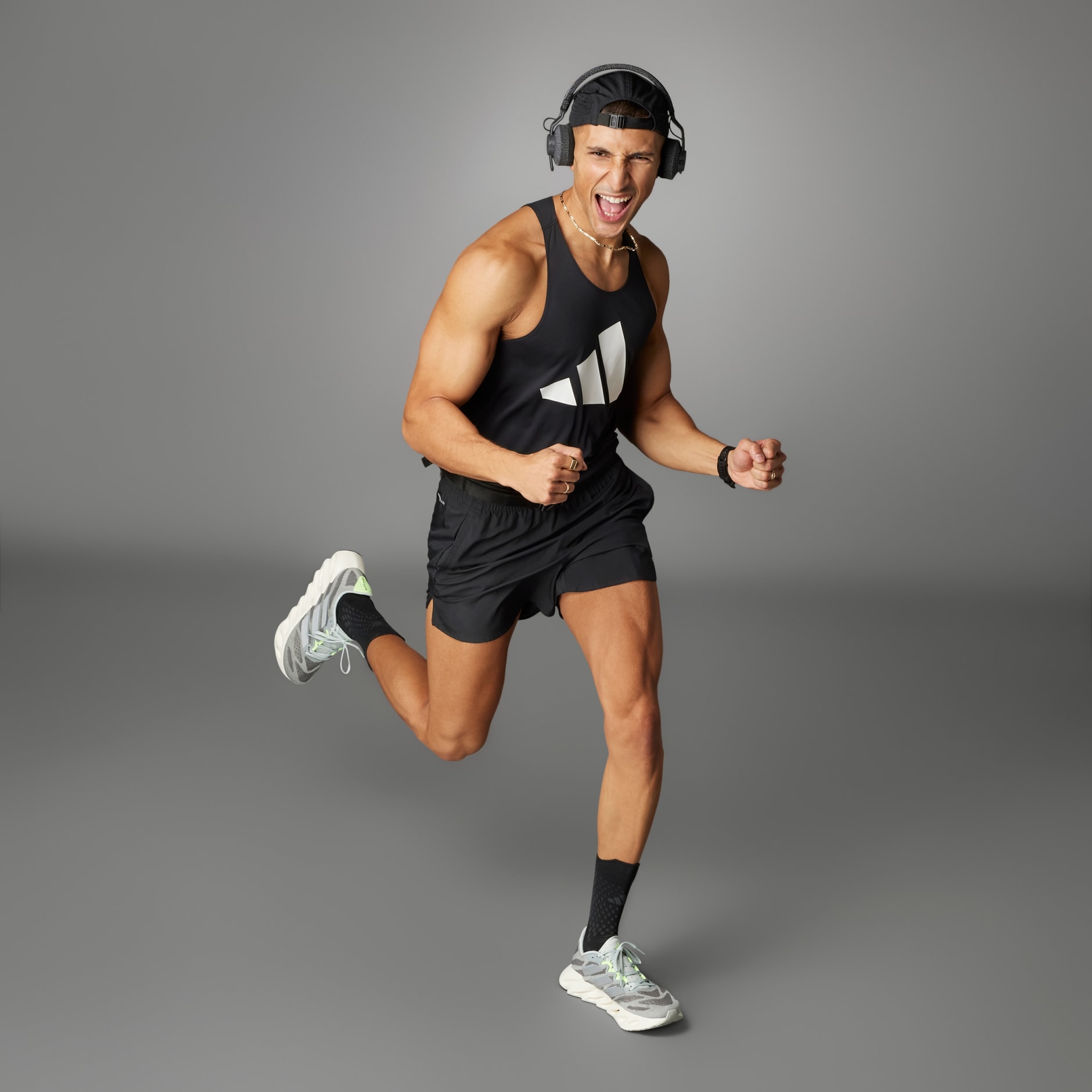 Clothing - Run It Tank Top - Black | adidas South Africa