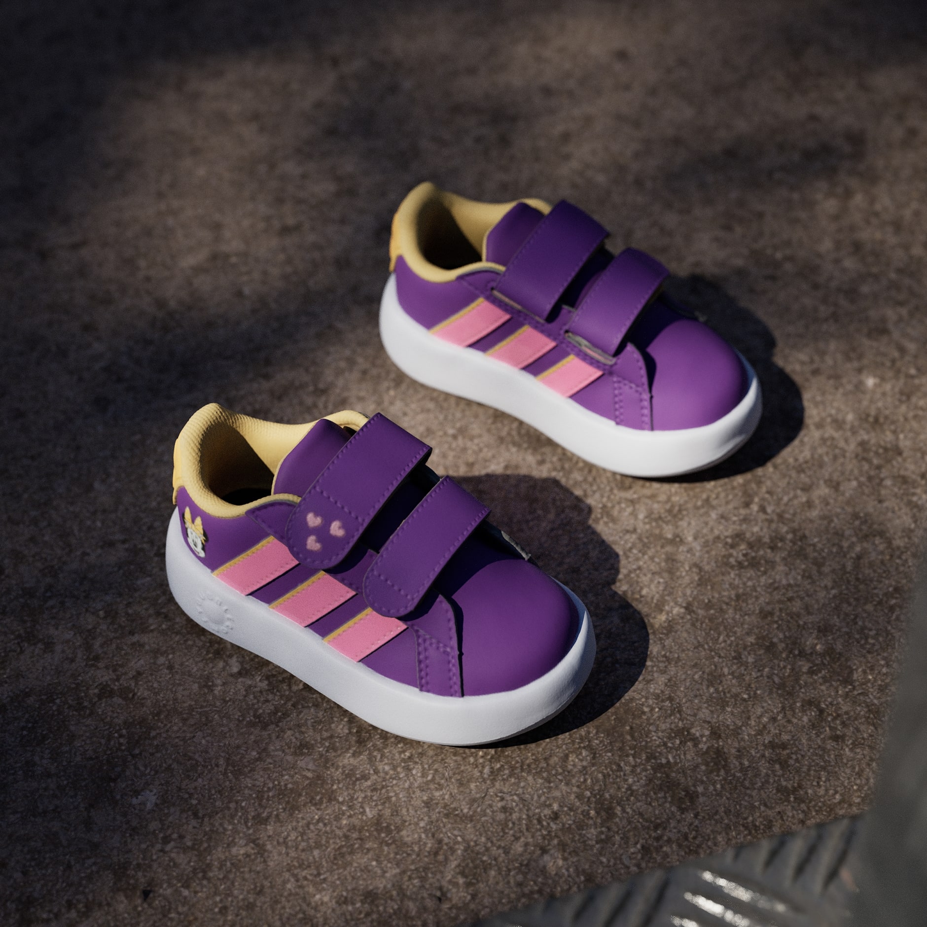 adidas Chaussure adidas Disney Minnie Mouse Grand Court Enfants - Violet