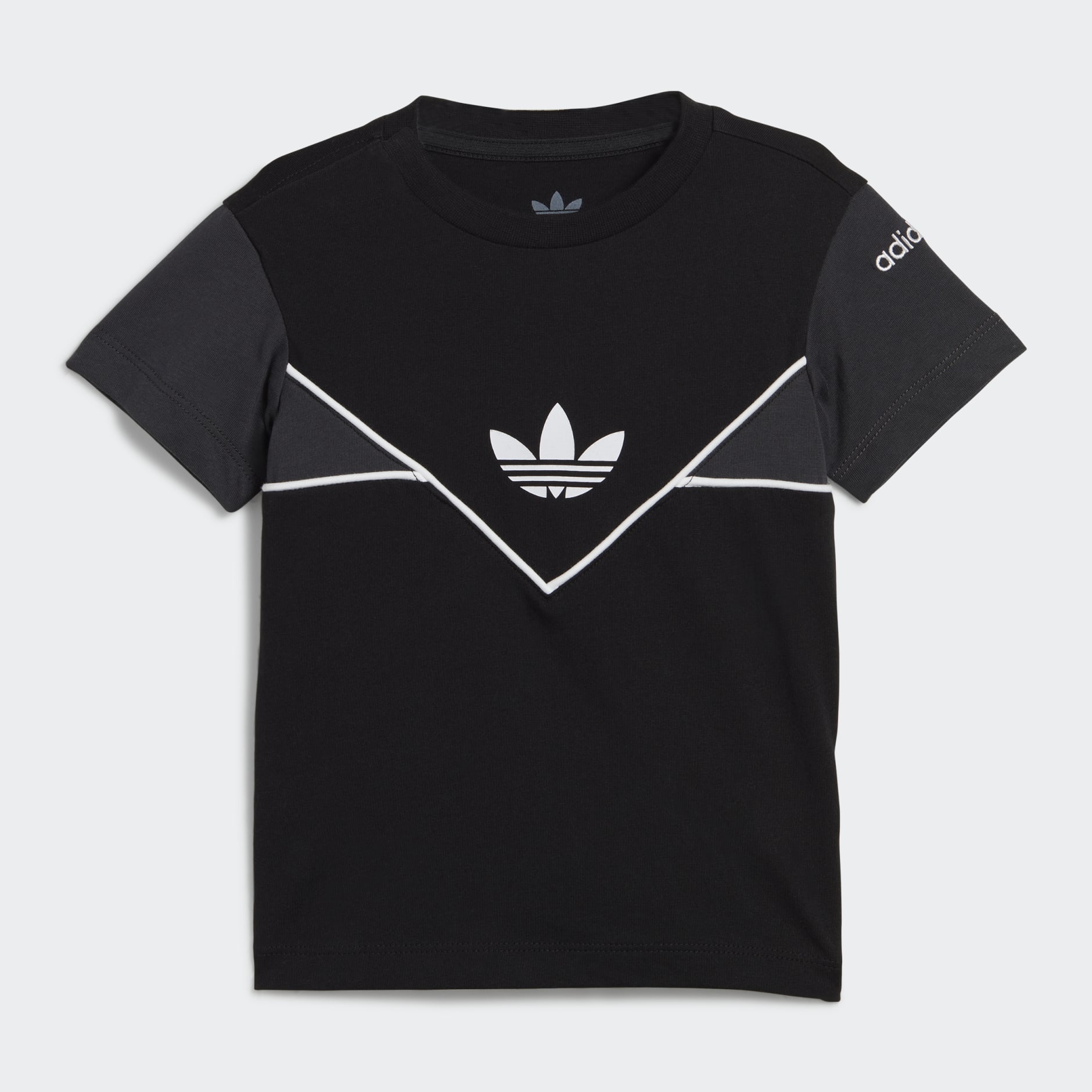 Kids Clothing - Adicolor Shorts and Tee Set - Black | adidas Egypt