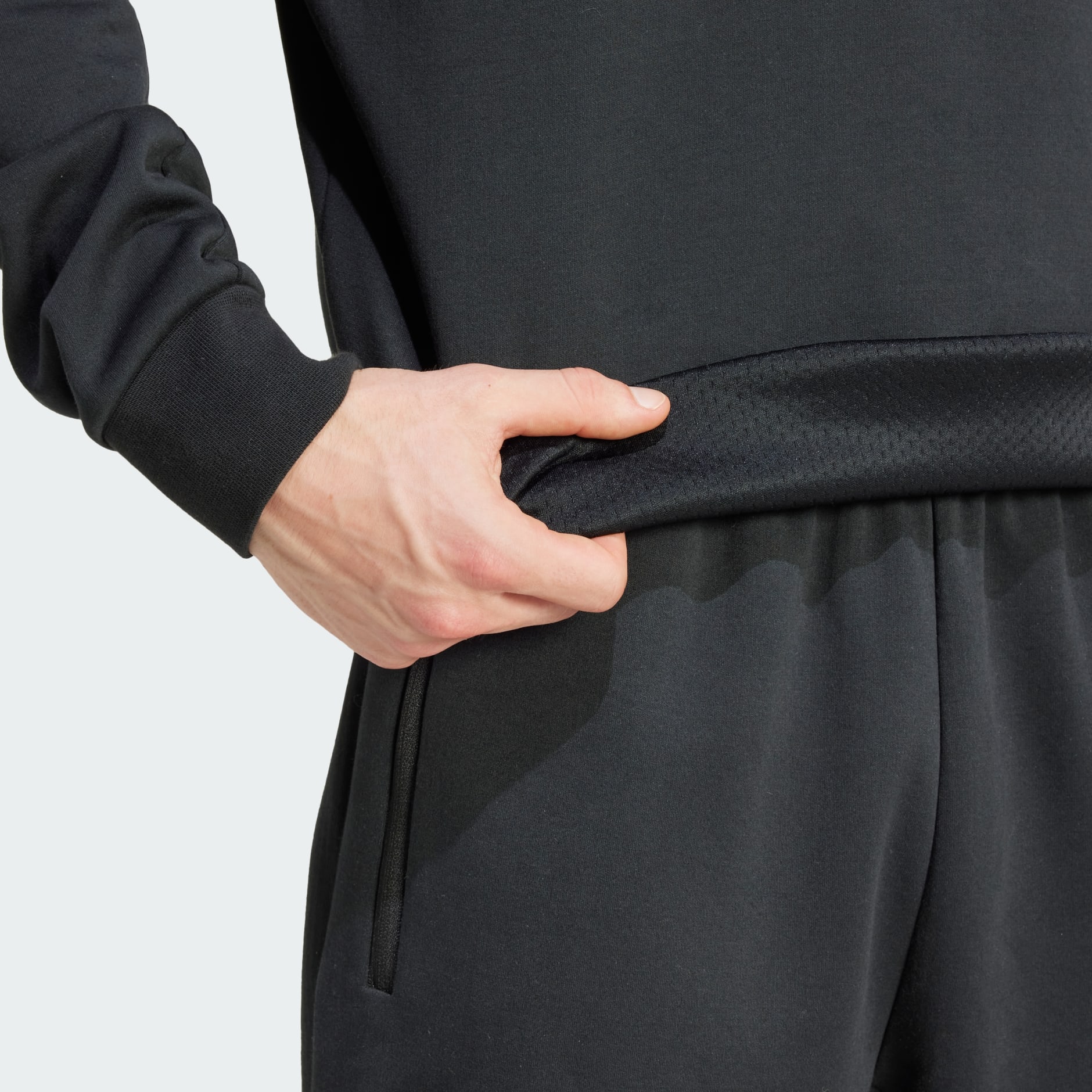 New adidas Z.N.E. 衛衣 - 黑色 | adidas香港官方網上商店