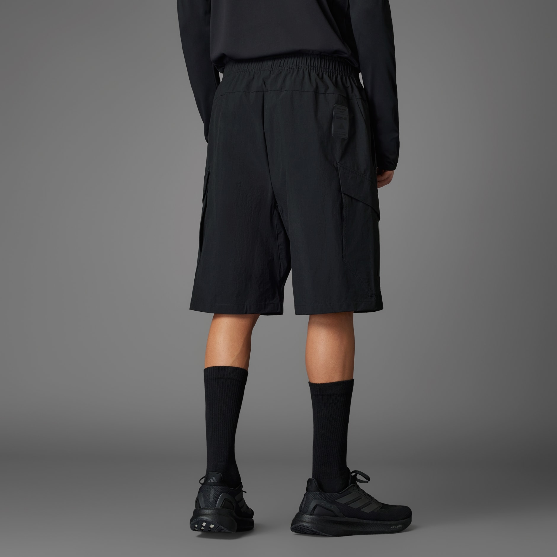 adidas מכנסי מכונאי קצרים Mercedes - AMG Petronas Formula One Team ...