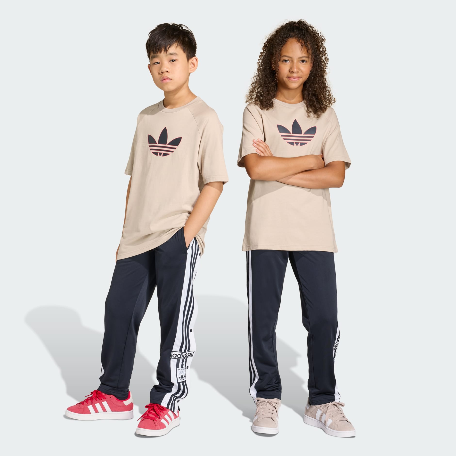 Clothing - ADIBREAK PANTS - Black | adidas Israel