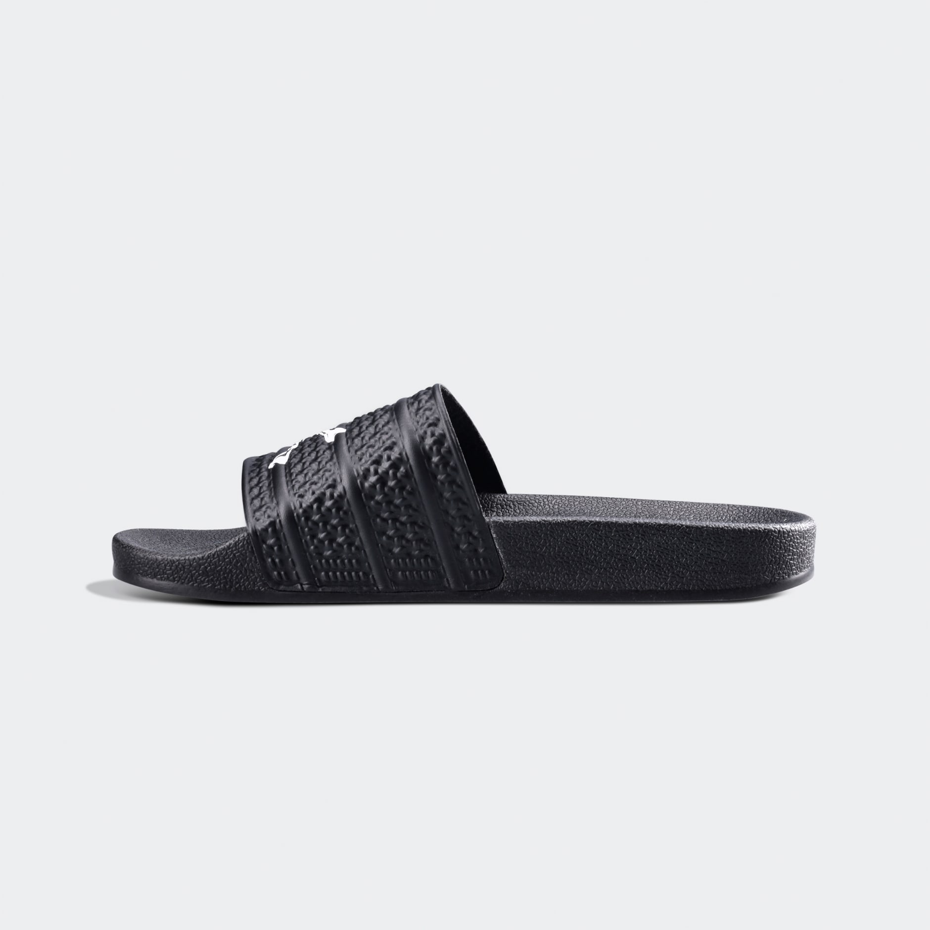 Shoes - Orlando Pirates Adilette Slides - Black | adidas South Africa