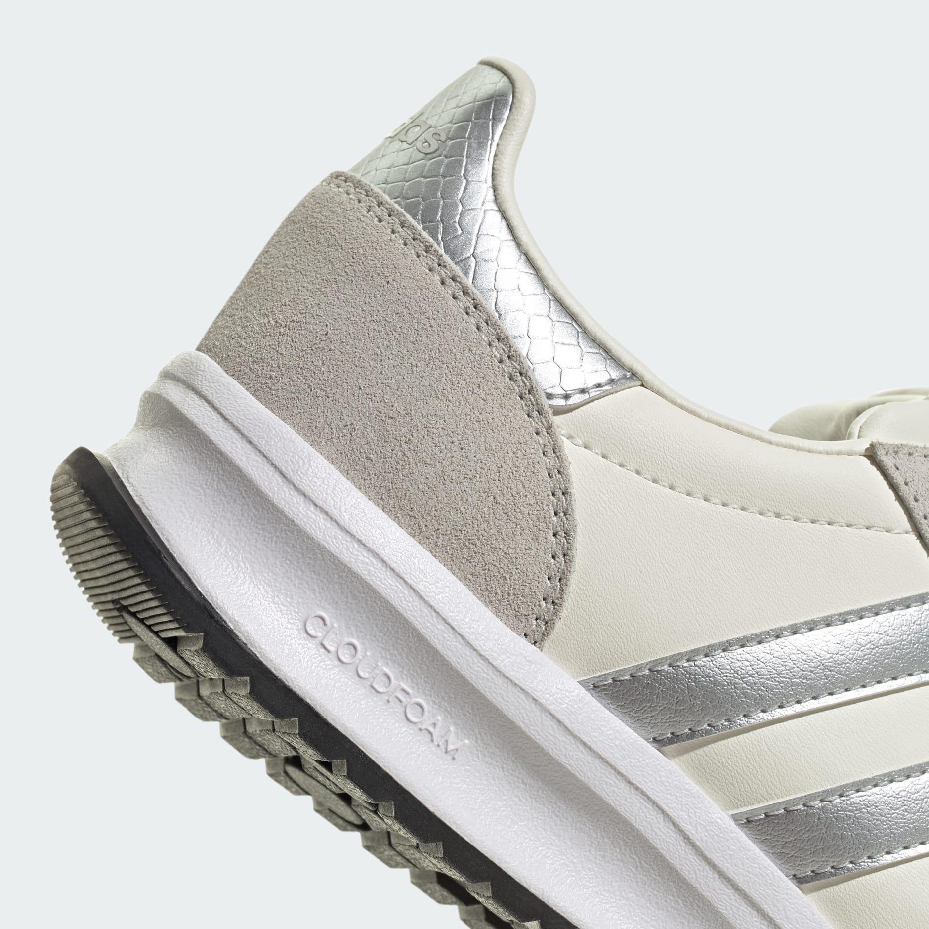 Women's Shoes - Run 70s 2.0 Shoes - White | adidas Saudi Arabia