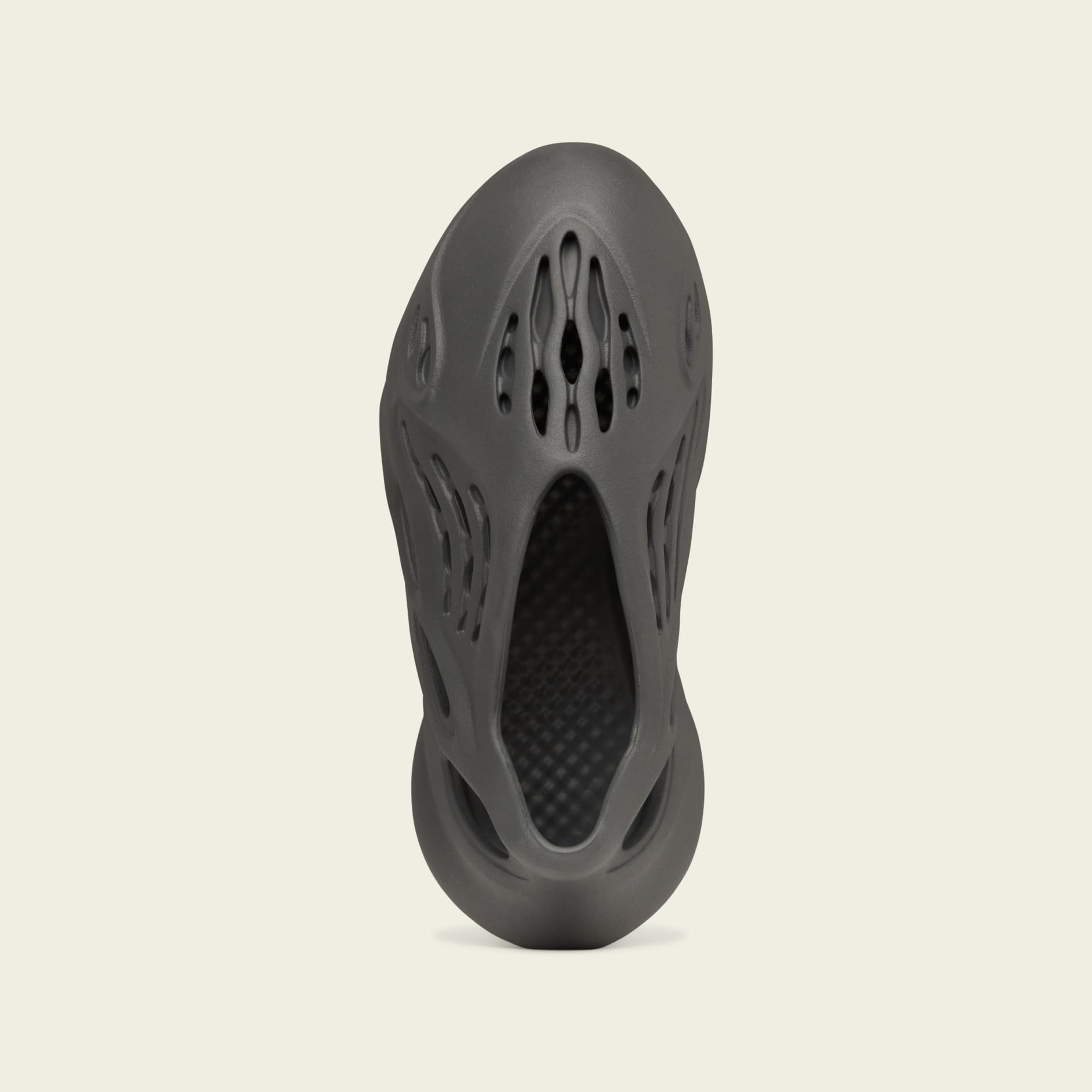 Kids Shoes - YZY FOAM RNR KIDS - Black | adidas Saudi Arabia