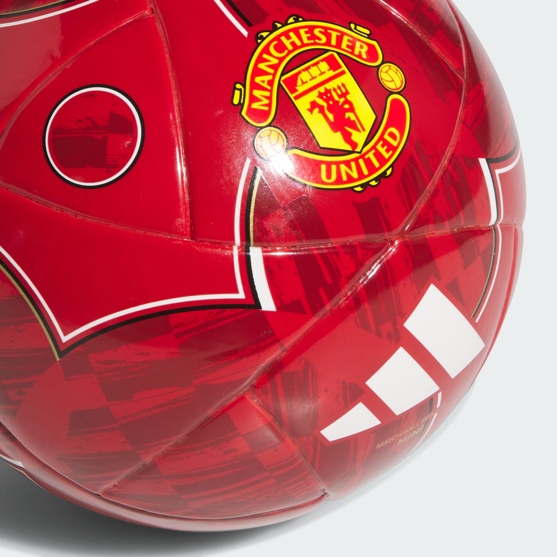 Accessories - Manchester United Home Mini Ball - Red | adidas Oman