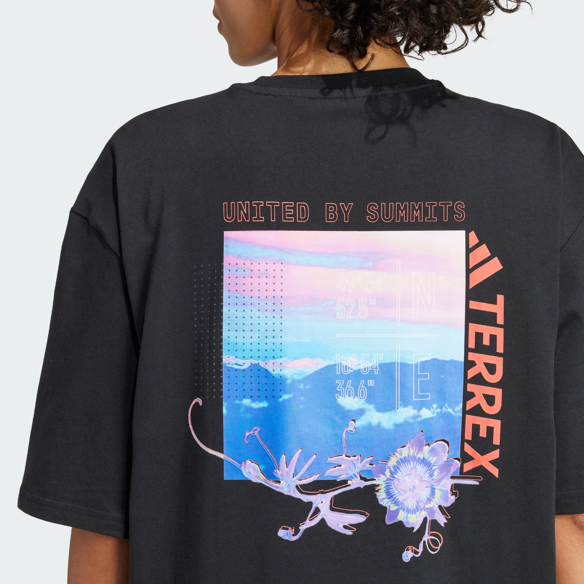 Clothing - Terrex Back Graphic Tee - Black | adidas Israel