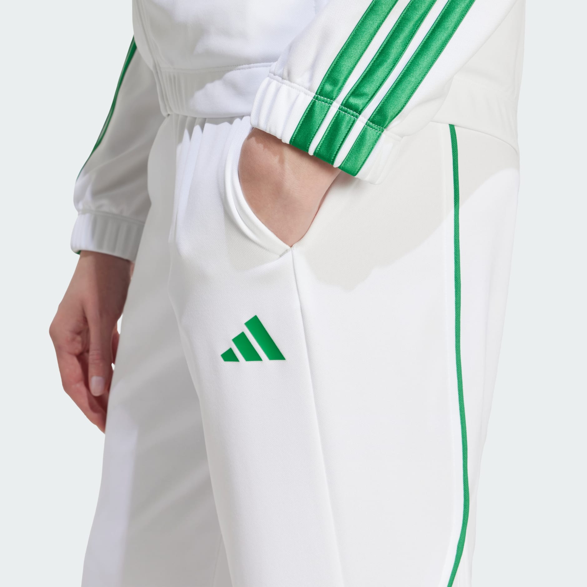 CLOTHING - STADIUM 3-STRIPES TRACKSUIT - White | adidas Oman