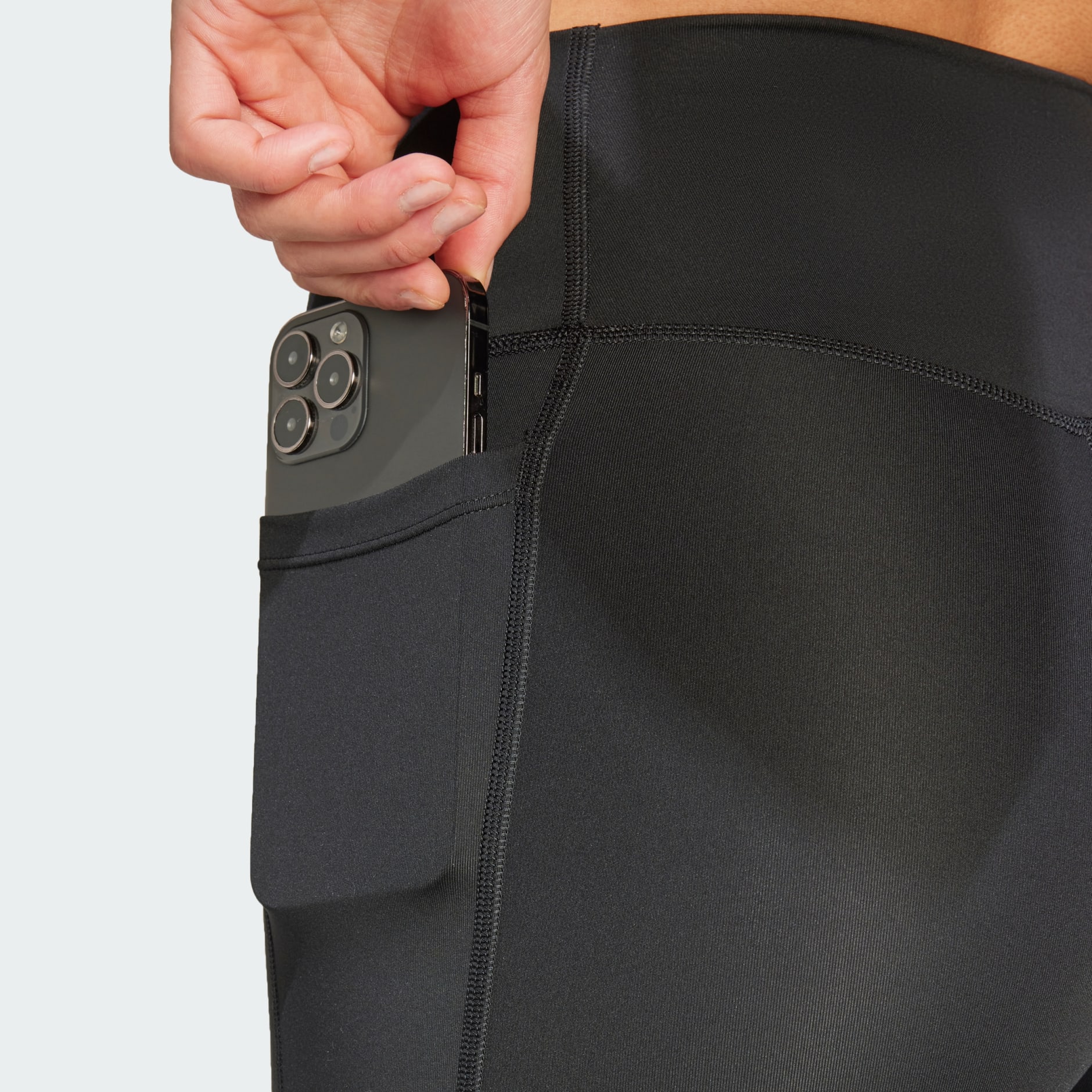 Clothing - Optimé Essentials Stash Pocket 7-Inch Short Leggings - Black ...