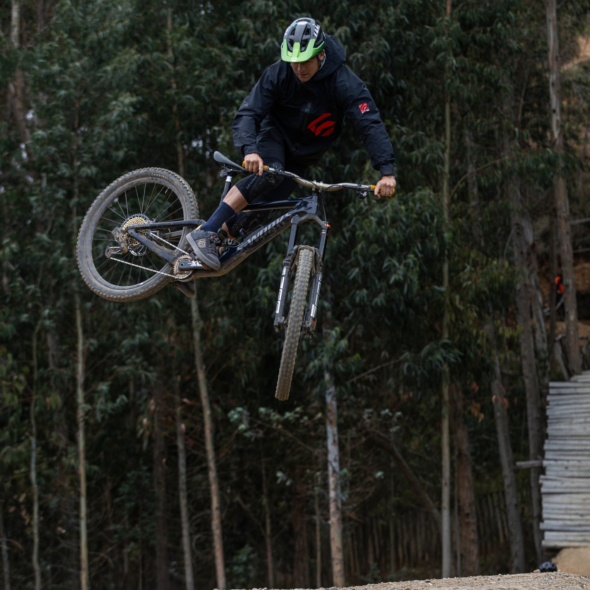 TENIS DE MOUNTAIN BIKE FIVE TEN FREERIDER