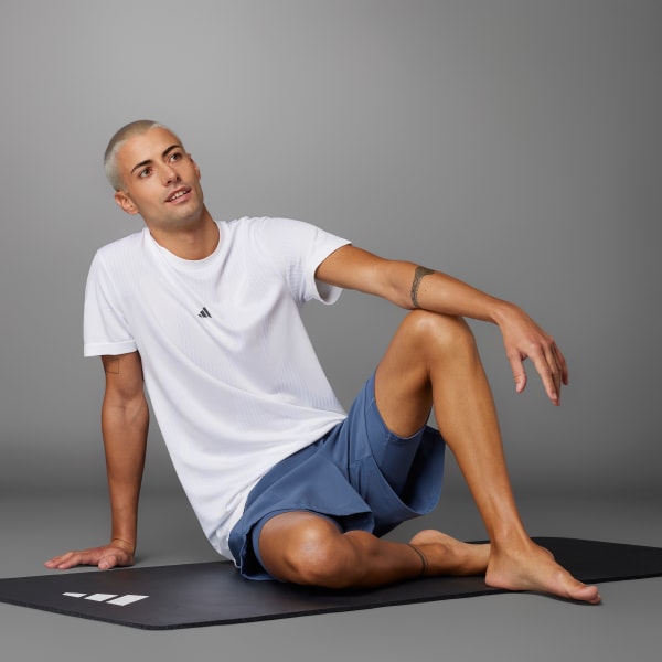 アディダス Designed for Training ヨガ シームレス 半袖Tシャツ - ホワイト | アディダス ジャパン