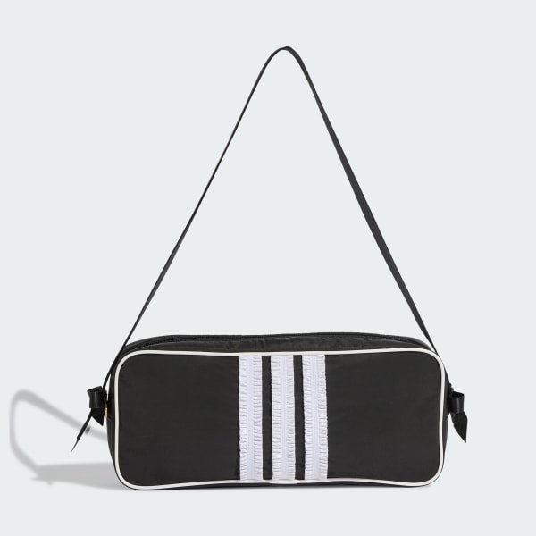 Bolsa adidas Disney Elongated Airliner - Preto adidas | adidas Brasil
