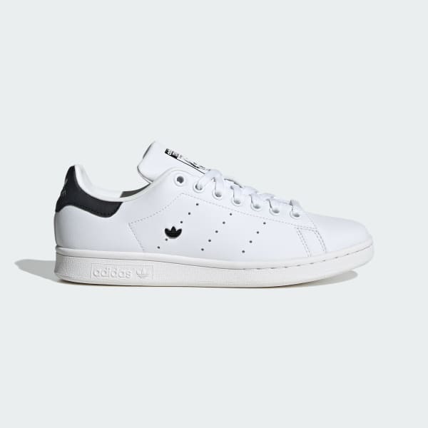Adidas stan smith black and white store