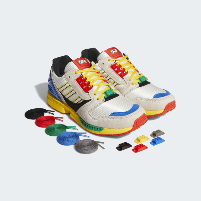 adidas Collaborations Archive is on sale (Marvel, Lego, The Simpsons ...