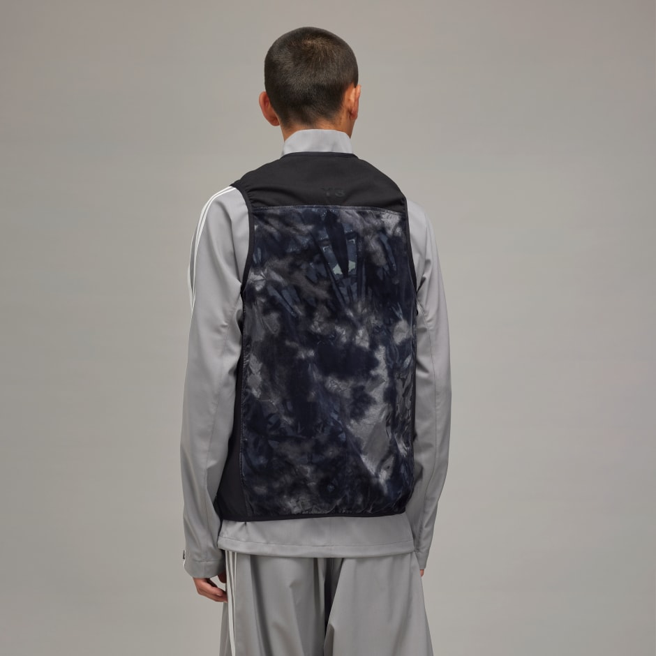 adidas Y-3 Allover Print Nylon Shell Crew Vest - Multicolour adidas Y-3 Allover Print Nylon Shell Crew Vest - Multicolour