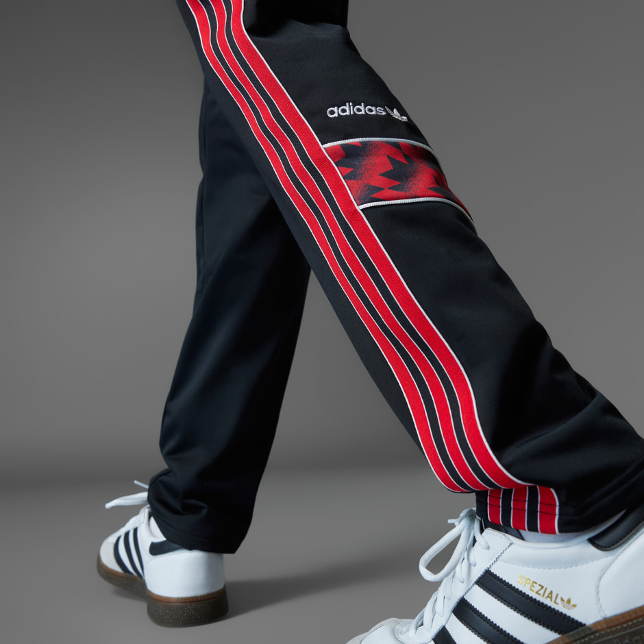 Manchester United '91 Track Pants - Black | adidas Hong Kong